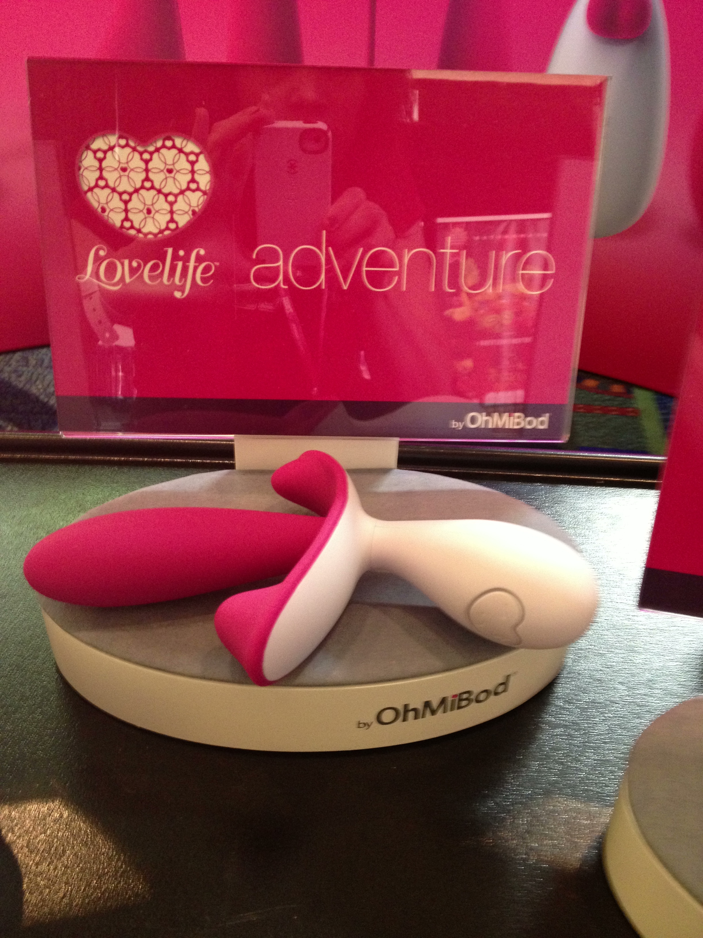 Ohmibod Lovelife Adventure Triple Stimulation Vibrator Review